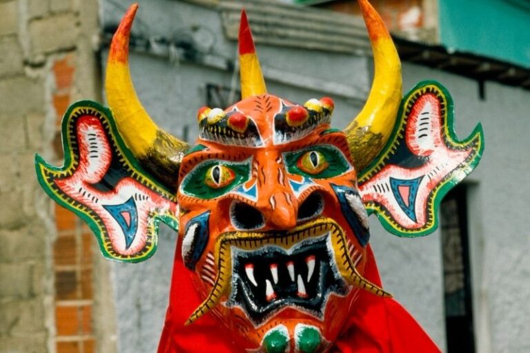 Diablos Danzantes de Yare: tradition, faith and Venezuelan pride
